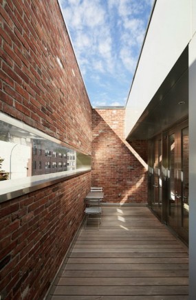 KAWS New Brooklyn Studio by Masamichi Katayama | Spoon & Tamago