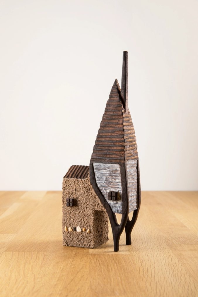 A Glimpse Inside the Whimsical Wooden Miniature Homes of Yukihiro Akama ...