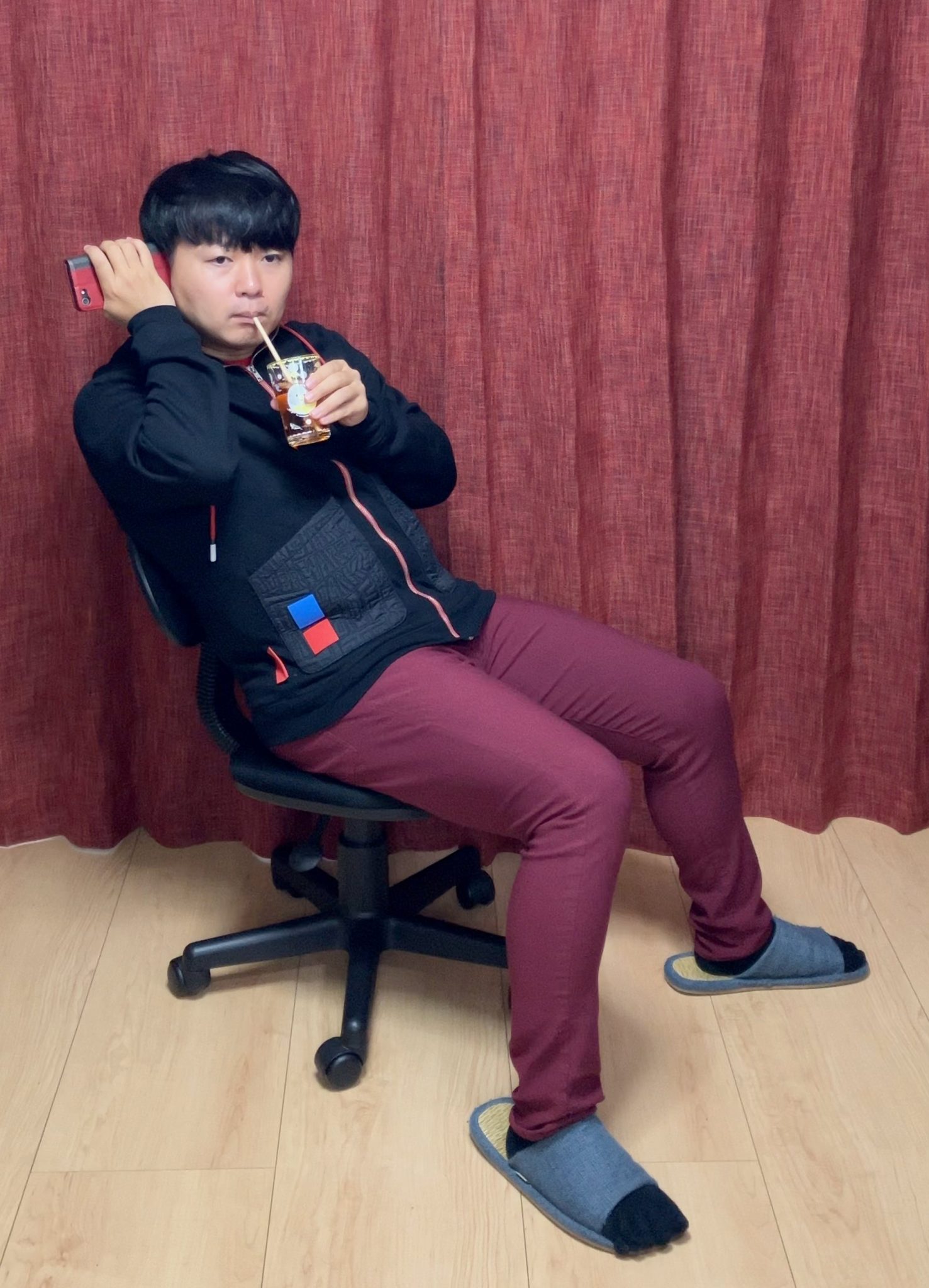 Japan’s Jimi ‘Mundane’ Halloween Costumes of 2024 | Spoon & Tamago